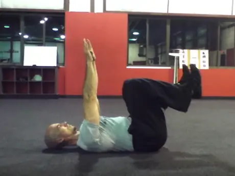Deadbugs: The Core Exercise You Should Be Doing