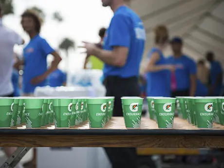 The Correct Way to Fuel During Your Runs | ACTIVE